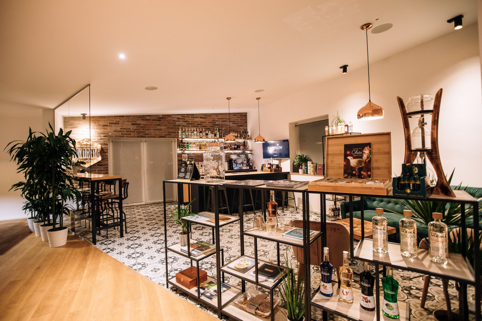 Studio Bar Media | Bar Media